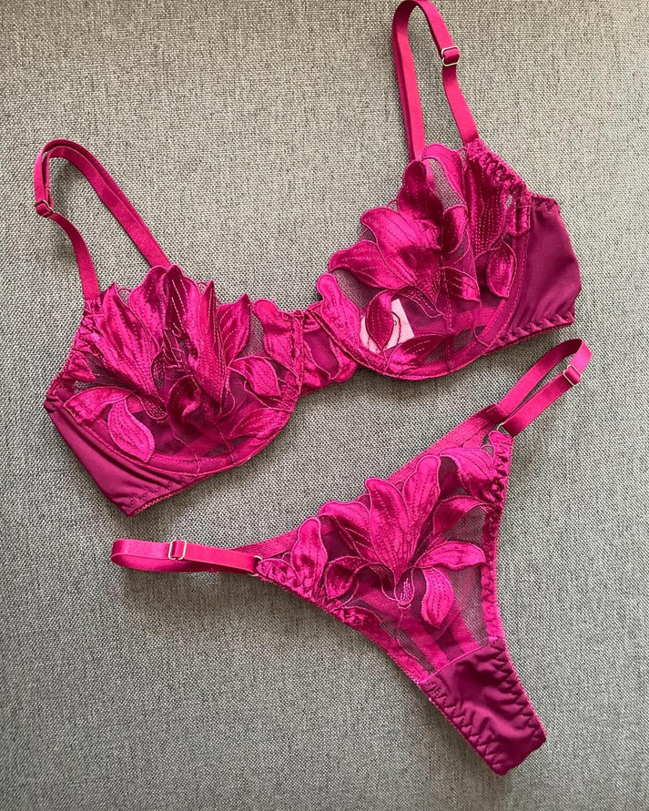 Disponibles – Lencería Itzel Cano